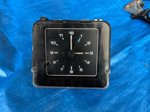 Holden HX Statesman Dash Clock o481094190 | Auto Body parts | Gumtree ...