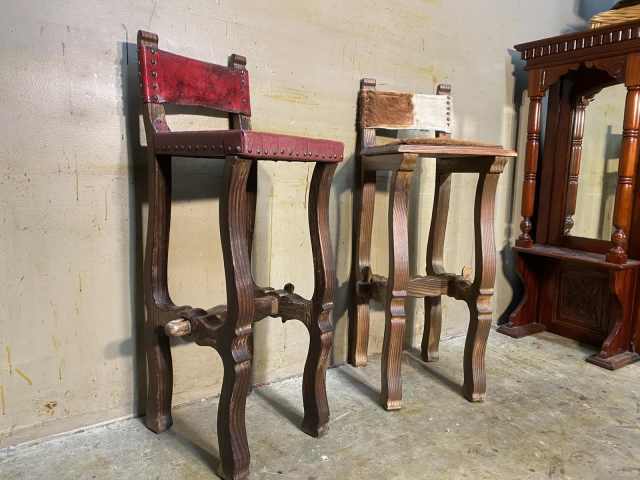 2 excellent quality Spanish colonial style solid wood bar stools ...
