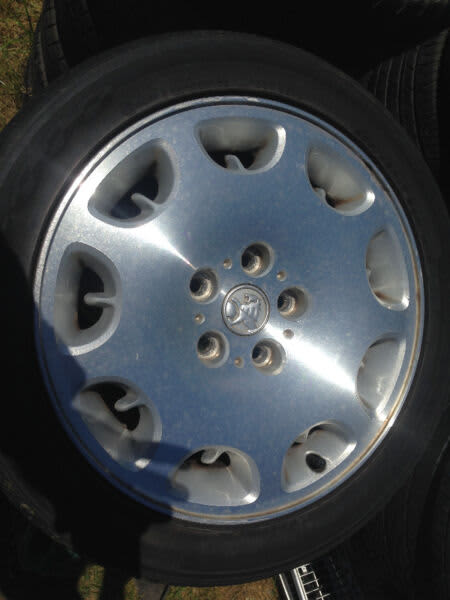 holden commodore statesman sets of alloy mags hsv hdt simmons | Wheels ...