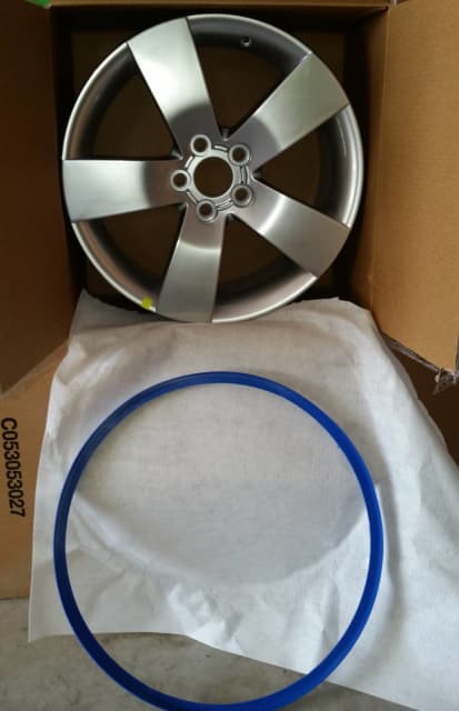 VE Commodore SSV Set of Four Genuine GM Wheels 19 x 8 Brand New | Cars ...