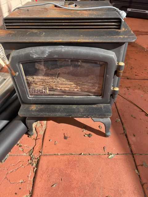 Regency Gas Fireplace model F33-NG | Air Conditioning & Heating ...