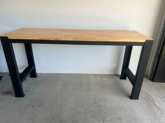 Pinnacle TImber Top Workbench and underbench cabinet - Tool Storage ...