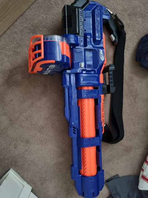 Nerf titan machine gun battery operated - Toys - Outdoor in Penrith NSW ...