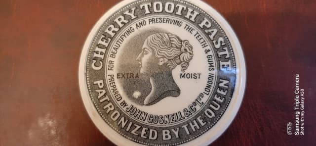 JOHN GOSNELL CHERRY TOOTHPASTE LID IN PERFECT CONDITION 1890S ...