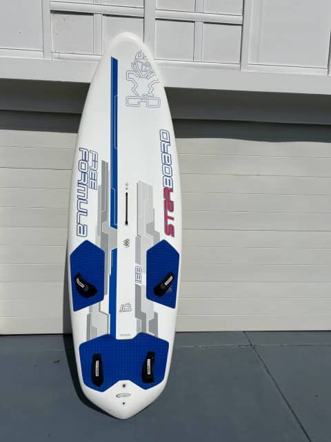 WINDSURFER COMPLETE RIG (BEGINNERS/ADVANCED) | Sail Boats | Gumtree ...