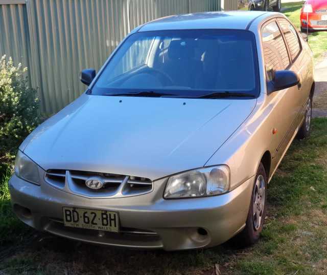 2000 HYUNDAI ACCENT GL 5 SP MANUAL 3D HATCHBACK | Cars, Vans & Utes ...