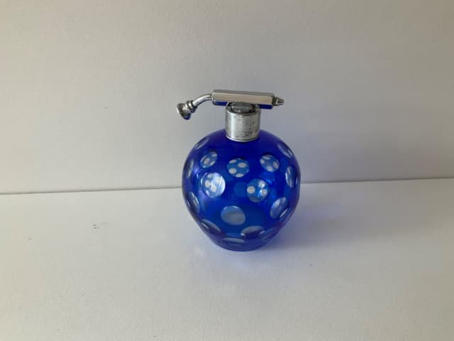 ANTIQUE BLUE CUT GLASS ROUND PERFUME ATOMISER BOTTLE | Antiques ...