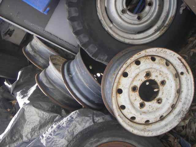 Land Rover Wolf rims Defender Disco & Range rover (4) phone only ...