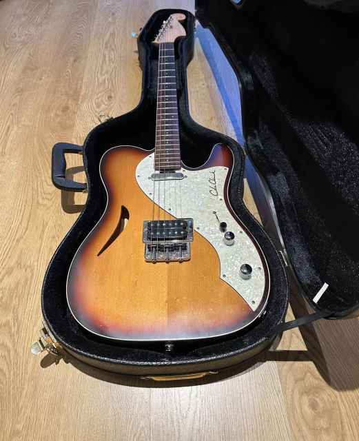 Cole Clark Culprit III Semi Hollow Body Satin Sunburst - Guitars & Amps ...