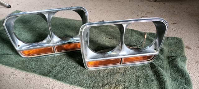 Pair of Valiant CL CM Headlight Surrounds with Amber Lenses | Auto Body ...
