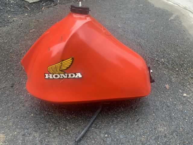 Xr500 xl500 long range fuel tank great condition | Engine, Engine Parts ...