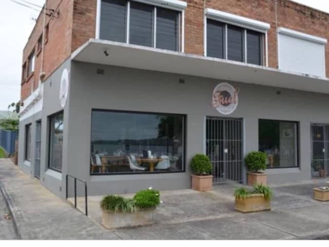 Realestate. /. Cafe / Restaurant / shop | Business For Sale | Gumtree ...