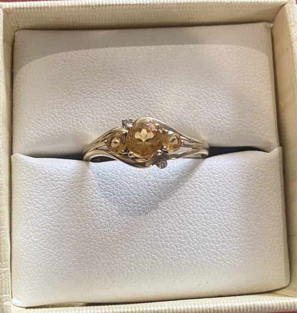 9ct Gold 3 Natural Citrine’s & 2 Diamonds 💎 Ring 💍 | Women's Jewellery ...