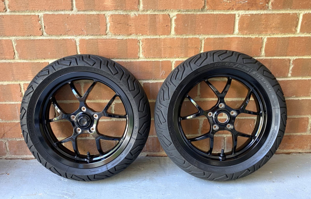 BGM PRO SPORT - 13 inch wheel set for Vespa GTS - plus Michelin tyres ...