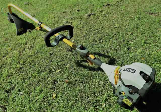 RYOBI 30cc 2 stroke petrol whipper snipper line trimmer lawn Edger ...