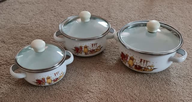 Enamelware small pots lids set kitchen picture pattern rare vintage ...