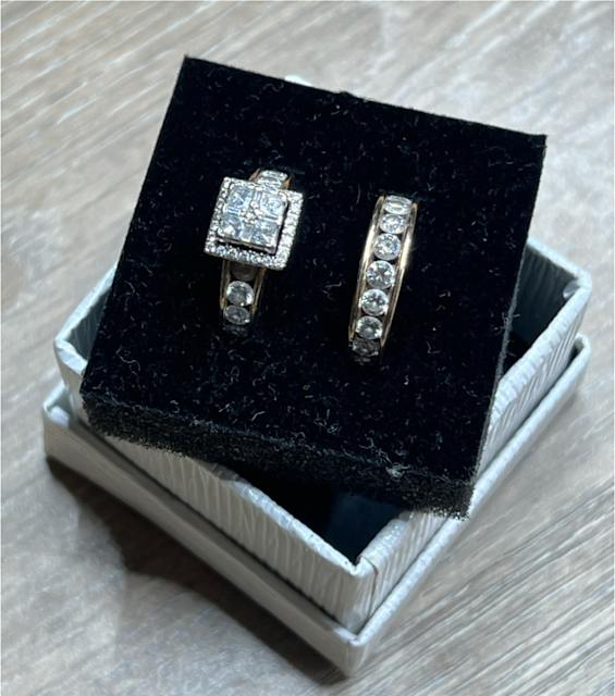 Diamond wedding ring set - Women's Jewellery in Cooranbong NSW ...