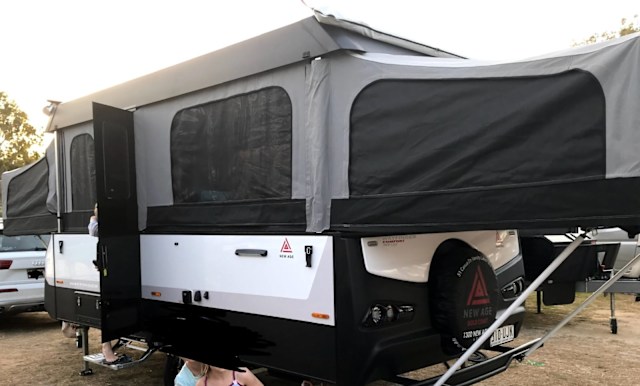 2019 New Age Wayfinder 12 Comfort Caravan / Pop-top sleeps 6 | Caravans ...