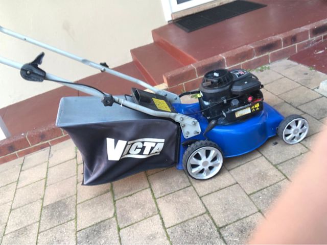 150cc 4stroke Victor lawnmower - Lawn Mowers in Perth WA | Gumtree ...