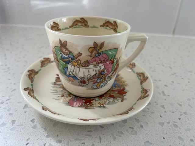 Vintage Royal Doulton BUNNYKINS Tea Cup and Saucer Set - Collectables ...