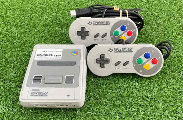 Super Nintendo Mini Gaming System CLV-301 With 2 Controllers - Other ...