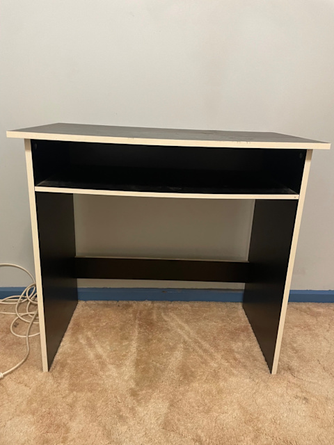 Modern Black Office Desk - Desks in Huntfield Heights SA | Gumtree ...