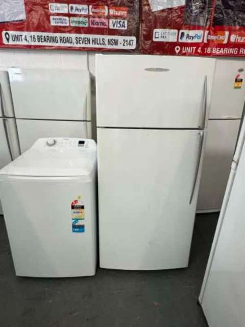Fisher & Paykel 520 Litres Top mount fridge freezer and Simpson 8 KGS ...
