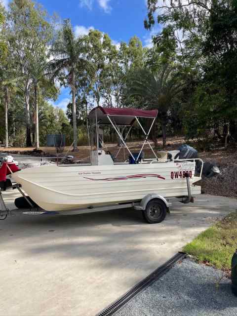 Webster Twinfisher Alloy Powercat | Motorboats & Powerboats | Gumtree ...