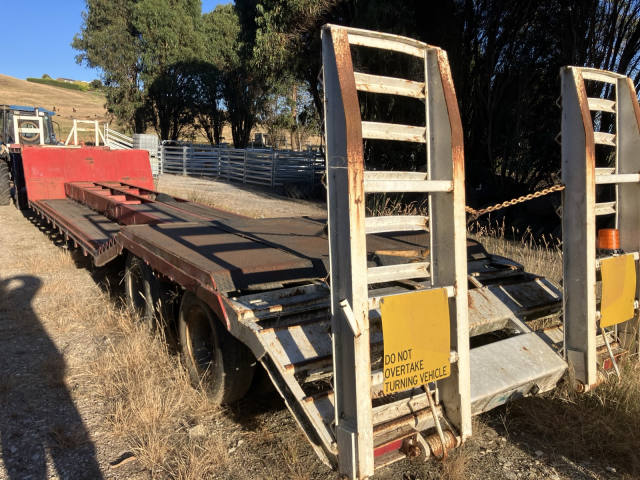 Tandem drop deck truck float | Trailers | Gumtree Australia Central ...