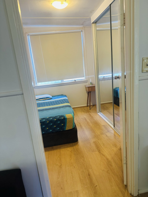One Room for Rent - Share House & Flatshare | Gumtree Australia