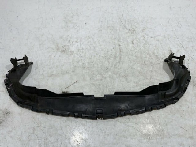 Mercedes-Benz W205 C Class Air Duct Deflector A2055051830 | Auto Body ...