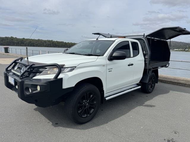 2020 MITSUBISHI TRITON ADAS 4x4 6 SP AUTOMATIC CLUB C/CHAS | Cars, Vans ...
