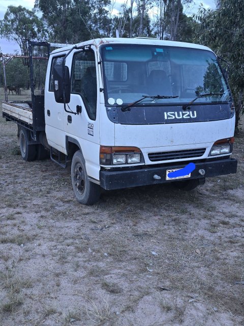 Isuzu NPR 250 2001 truck | Trucks | Gumtree Australia South Burnett ...