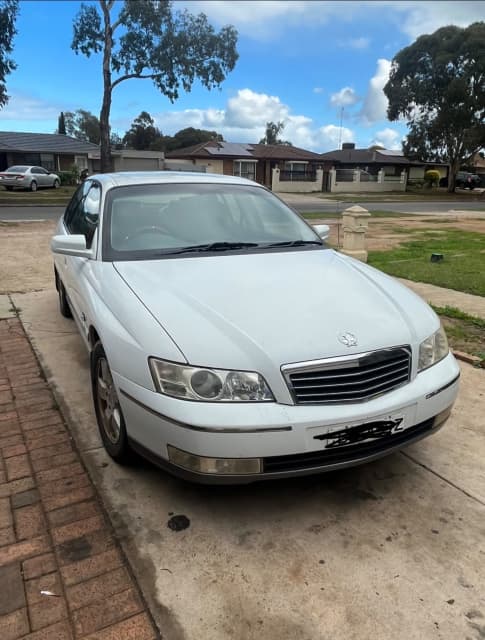 2004 HOLDEN STATESMAN V6 4 SP AUTOMATIC 4D SEDAN | Cars, Vans & Utes ...