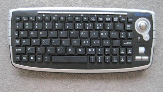 DIGITECH COMPUTER BLUETOOTH KEYBOARD MODEL: XC-4945 - Computer ...