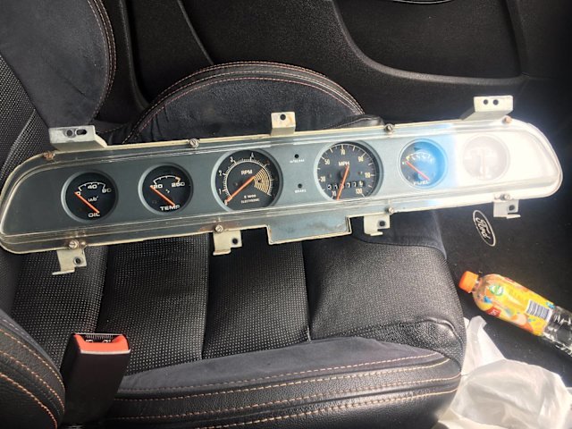 Valiant R/T Charger , Pacer Dash | Other Parts & Accessories | Gumtree ...