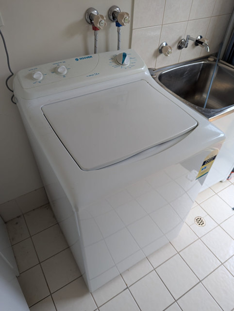 Hoover 7kg Top Loader Washing Machine - Washing Machines & Dryers in ...