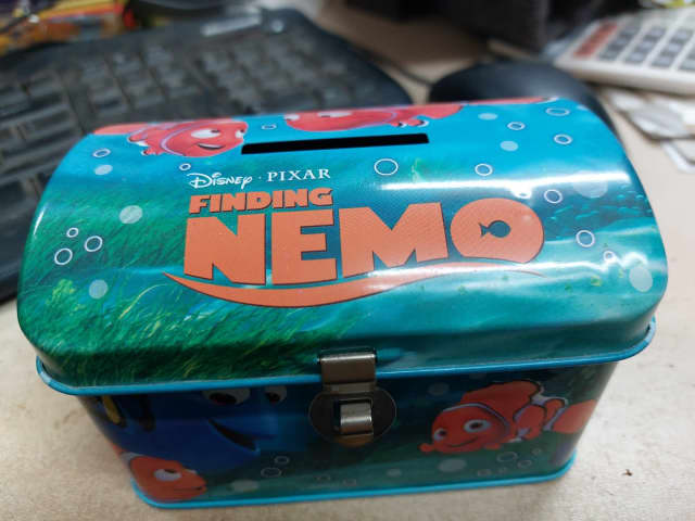 Nemo money tin chest, Tank Gang | Collectables | Gumtree Australia ...