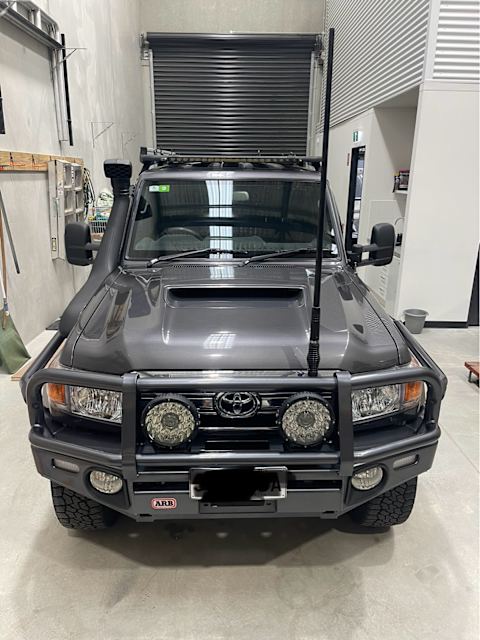 2019 TOYOTA LANDCRUISER GXL (4x4) 5 SP MANUAL DOUBLE C/CHAS | Cars ...