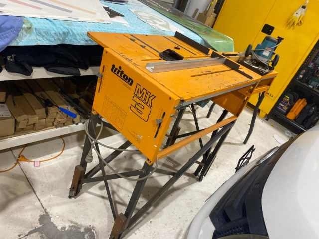 Triton MK3 Router table and Saw Table - Miscellaneous Goods in ...