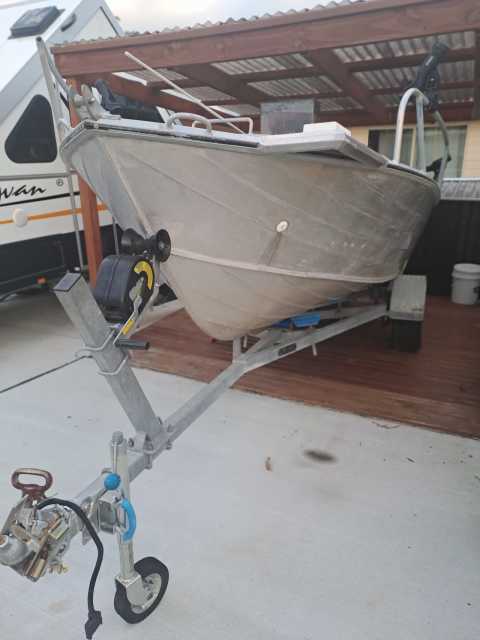 Centre console fishing tinnie with near new 50hp Mercury | Tinnies ...