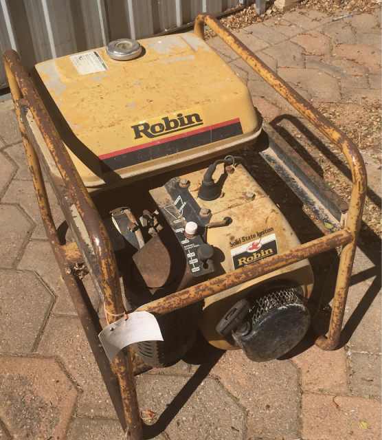 ROBIN GENERATOR - Model RGX 305 - Miscellaneous Goods in Port Pirie SA ...