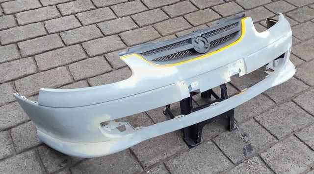 Genuine Holden V2 Monaro Front bumper bar cover CV6 CV8 CV8R VT VX ...