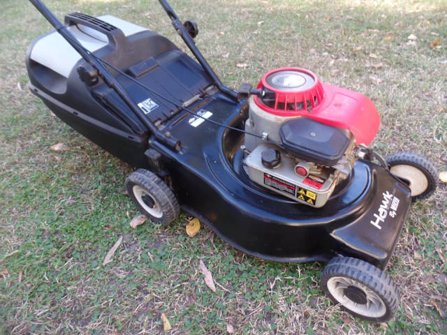 VICTA HAWK FOUR 4 STROKE LAWNMOWER LIGHTWEIGHT WORKHORSE LAWN MOWER ...