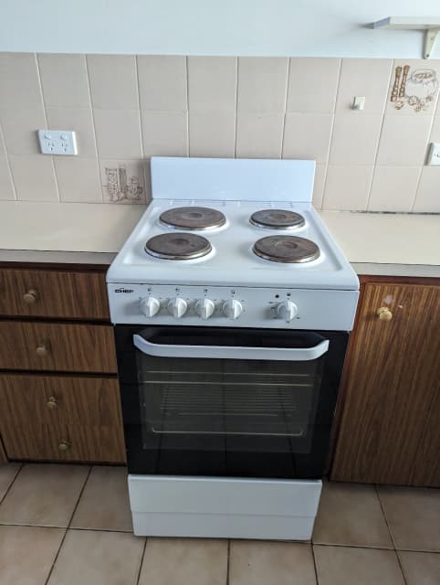 Chef electric upright cooker. CFE352WA | Cooktops & Rangehoods ...