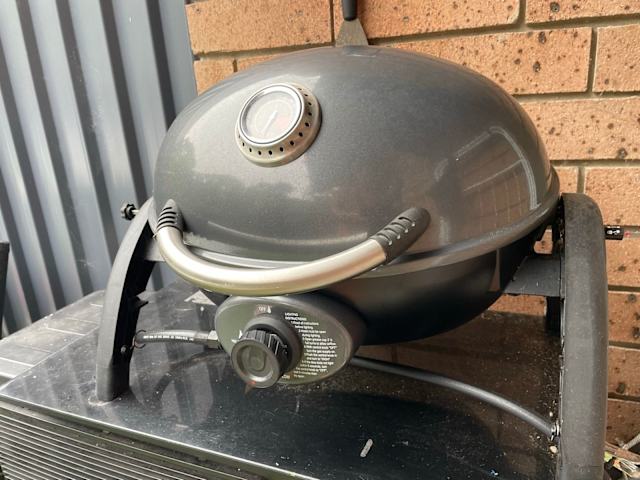 Ziggy Bbq portable with gas bottle - BBQ in North Epping NSW | Gumtree ...
