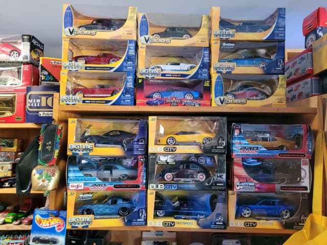 Bigtime muscle and other models collection 18 models sell the lot ...