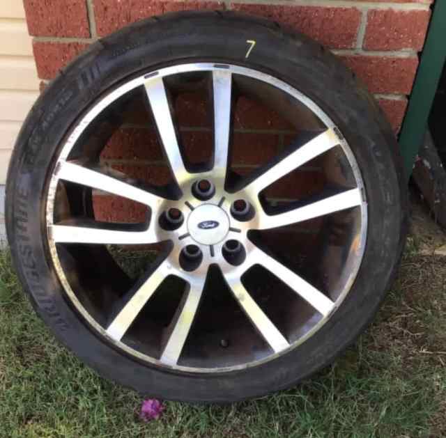 Ref 7 Ford Falcon BA BF FG FPV a rims and tyres 245/40/18 | Wheels ...