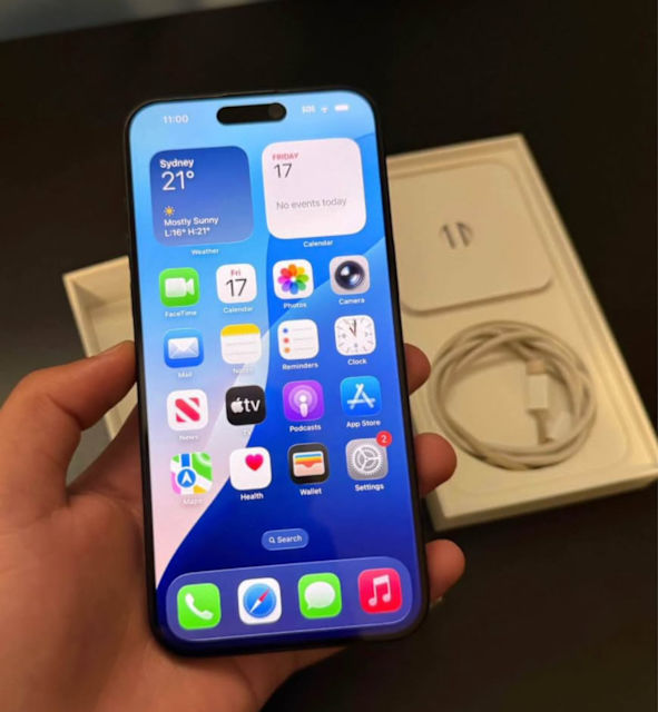 iPhone 15 pro max 512 gb - iPhone in Adelaide CBD SA | Gumtree Australia