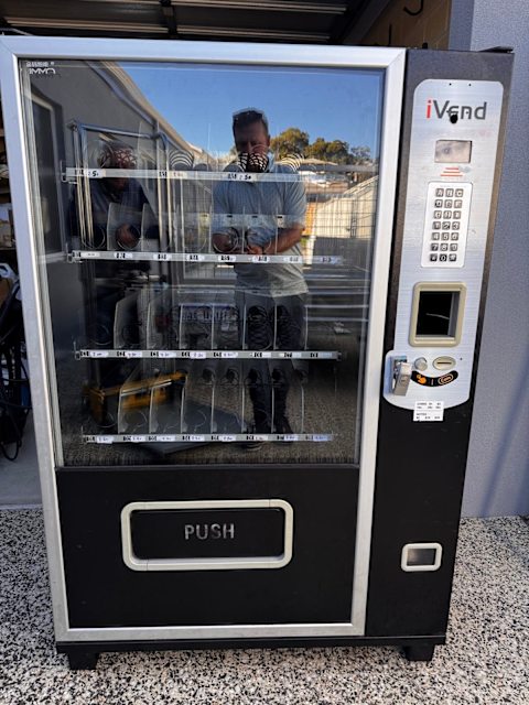 Kimma Ivend vending machines - Other Electronics & Computers in ...
